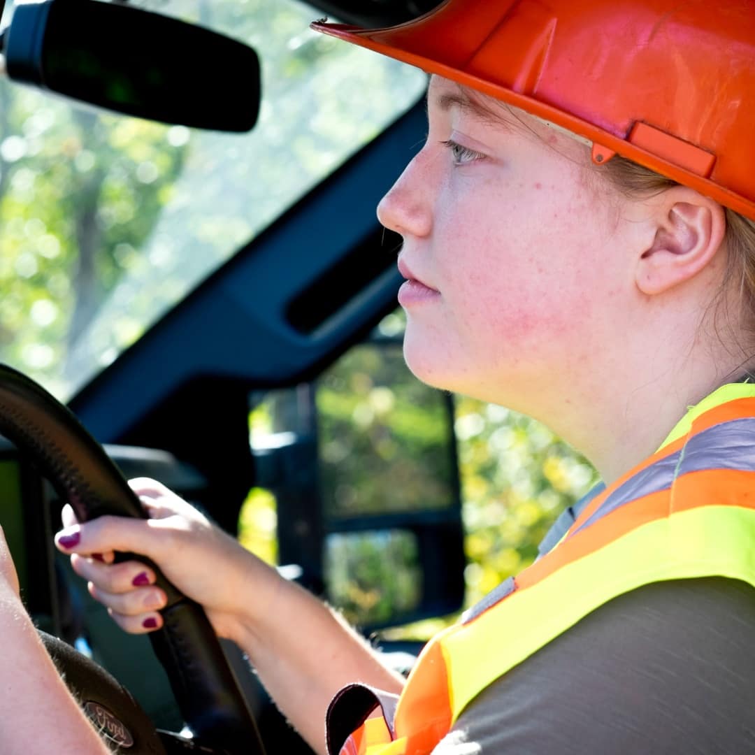 6 Tips for Improving Driver Safety
